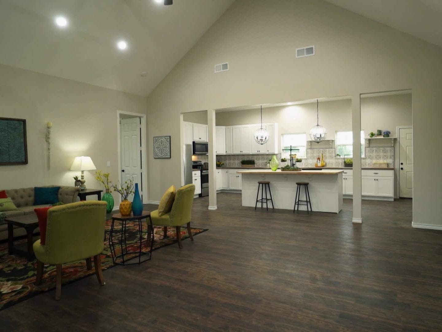 Watch Texas Flip N Move, Season 13 | Prime Video