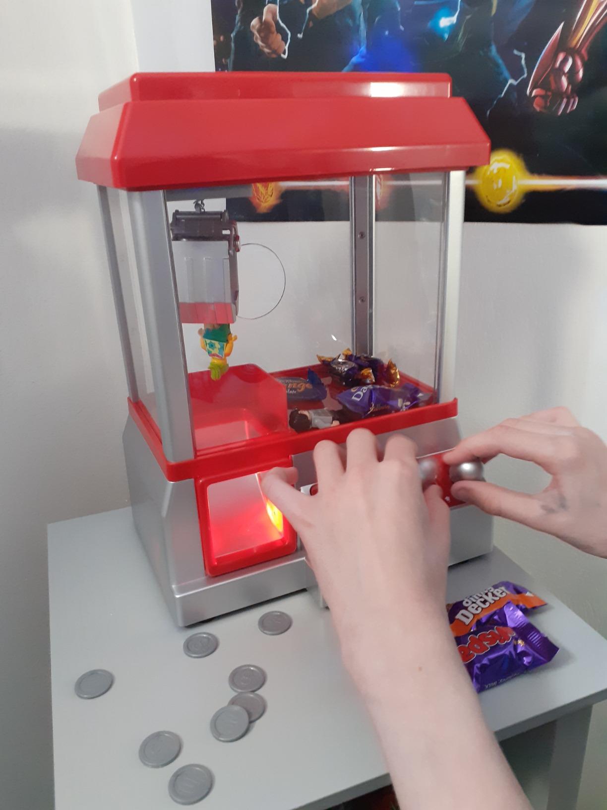 Candy Grabber Machine Toy - For Kids Parties, Retro Fun Arcade Claw ...