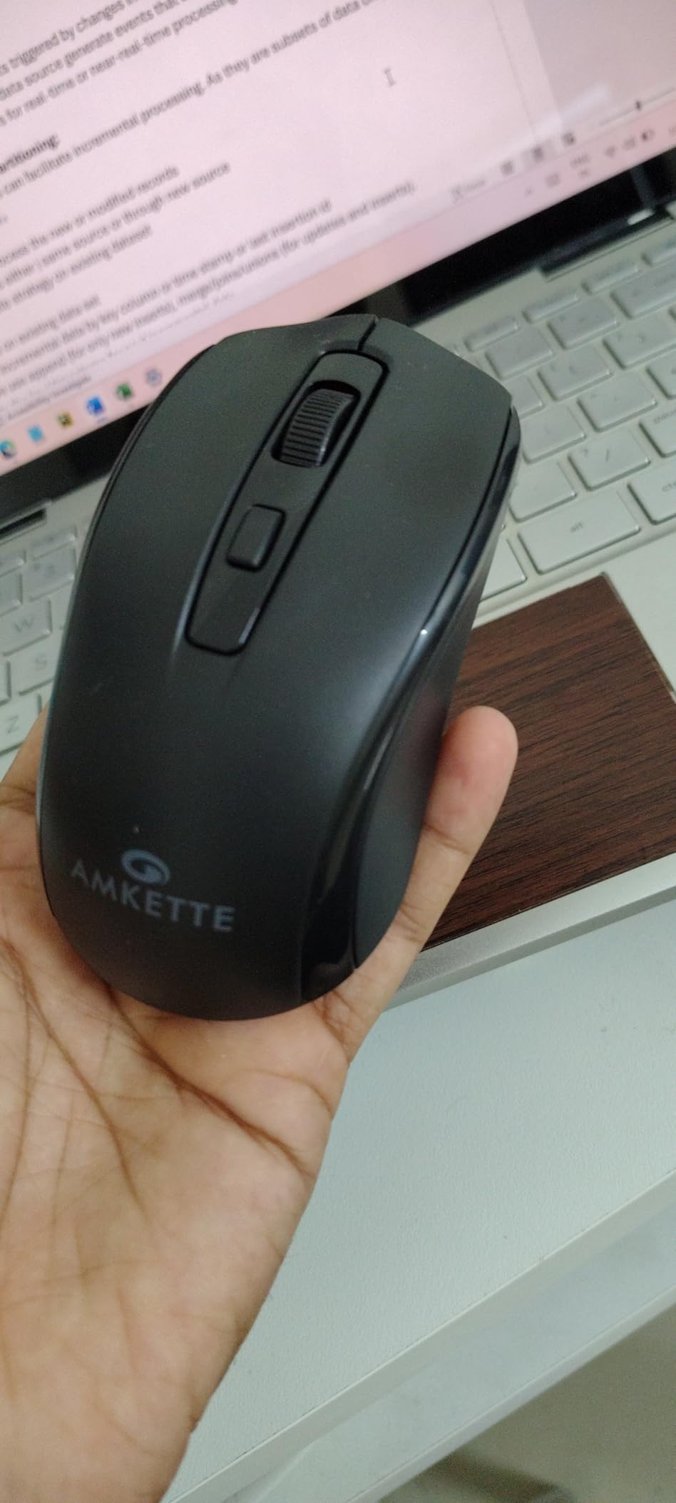 Amazon.in: Buy Amkette Hush Pro Astra Wireless Mouse with Advance 2.4 ...