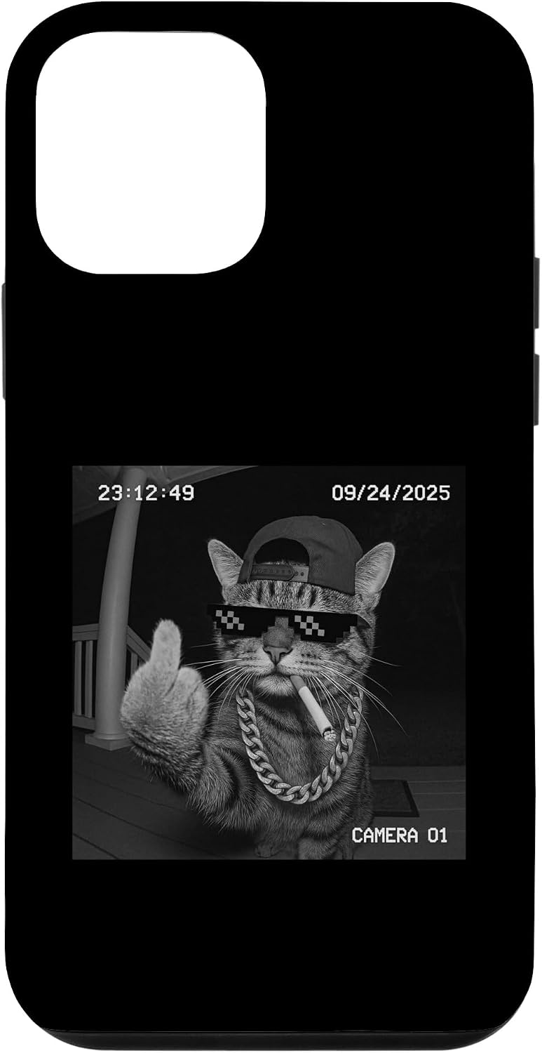 Funny Cat Flipping Off Middle Finger on Security Camera Coque pour ...