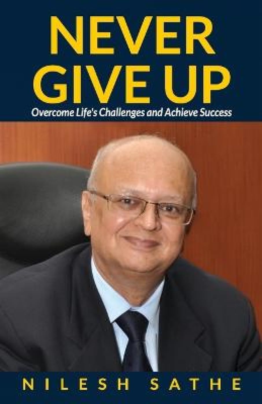 Buy Never Give Up Book Online at Low Prices in India | Never Give Up ...