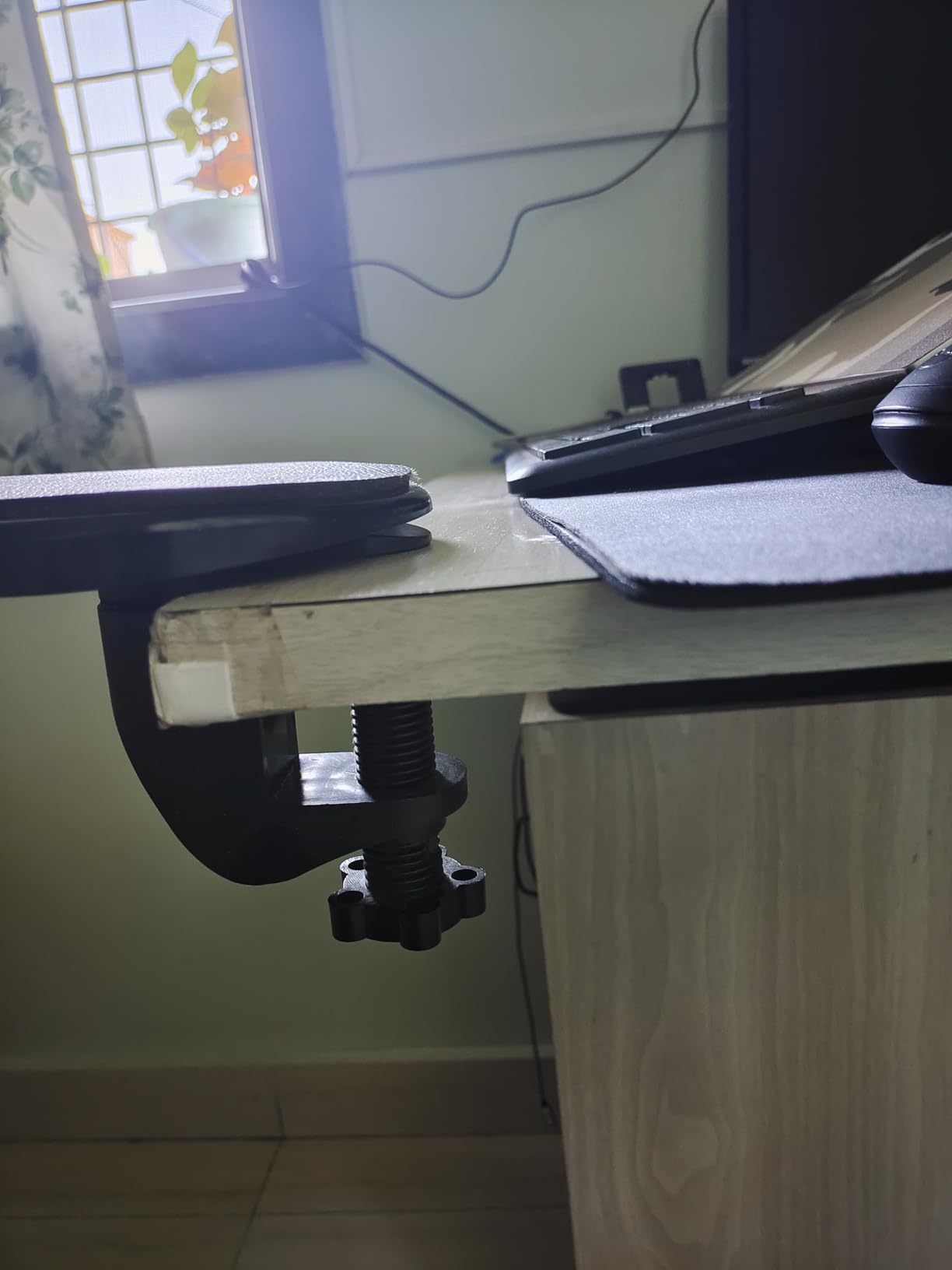 FreshDcart Arm Wrist Rest Support Arm Rest Desk PC, Laptop, Desk ...