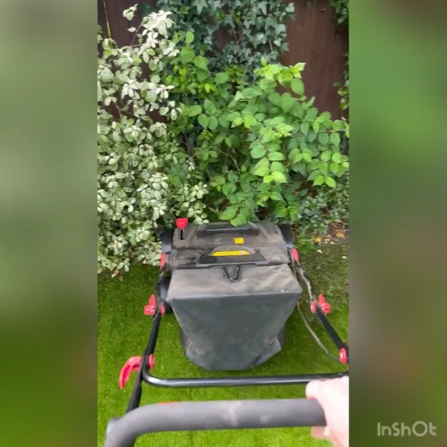 Watch Sweepy Box Artificial Grass Electric Power Brush on Amazon Live