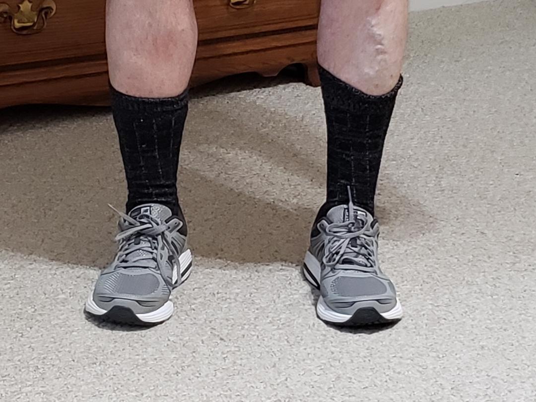 Amazon.com | New Balance Men's 560 V7 Running Shoe | Road Running