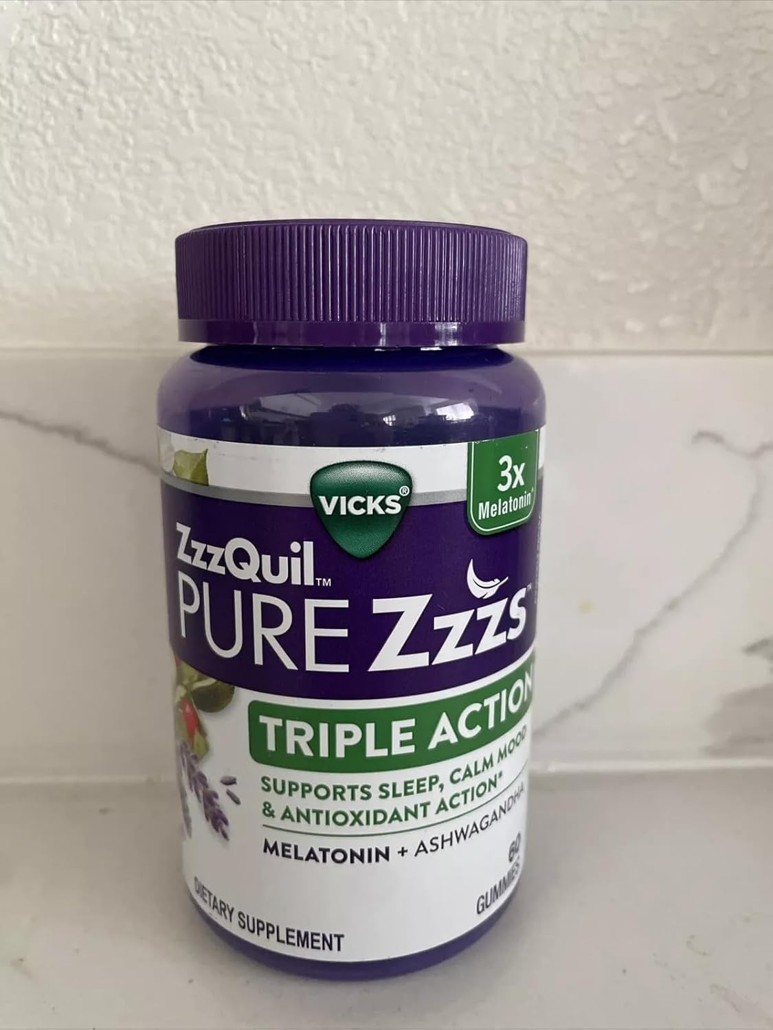 Amazon.com: ZzzQuil Pure Zzzs Triple Action, Melatonin Gummies, 3X ...