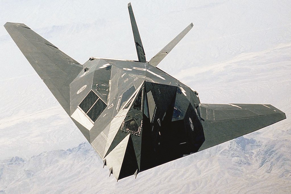 Amazon.com: Lockheed F117A Nighthawk Stealth Fighter Photo Photograph ...