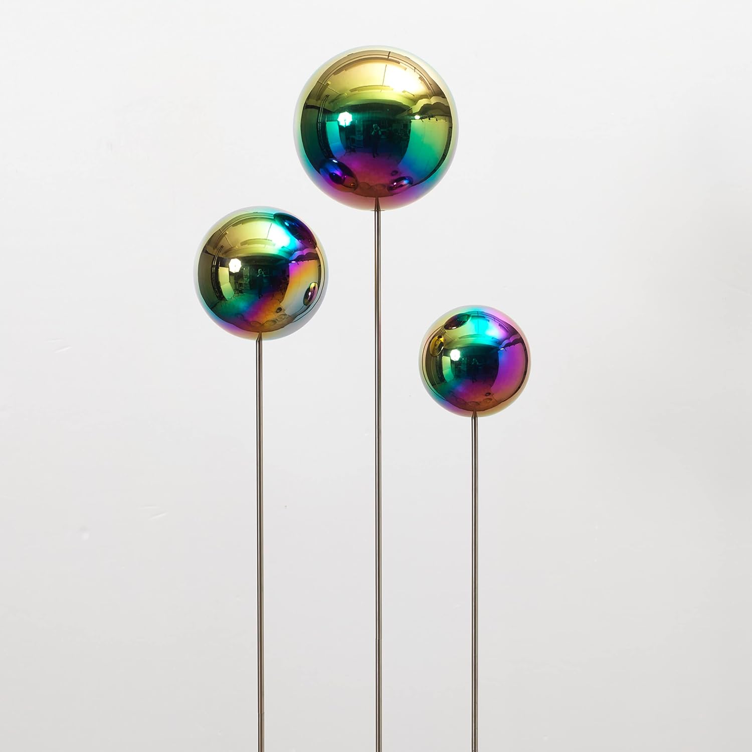 Amazon.com: Stainless Steel Iridescent Garden Sphere Yard Stakes Set of ...