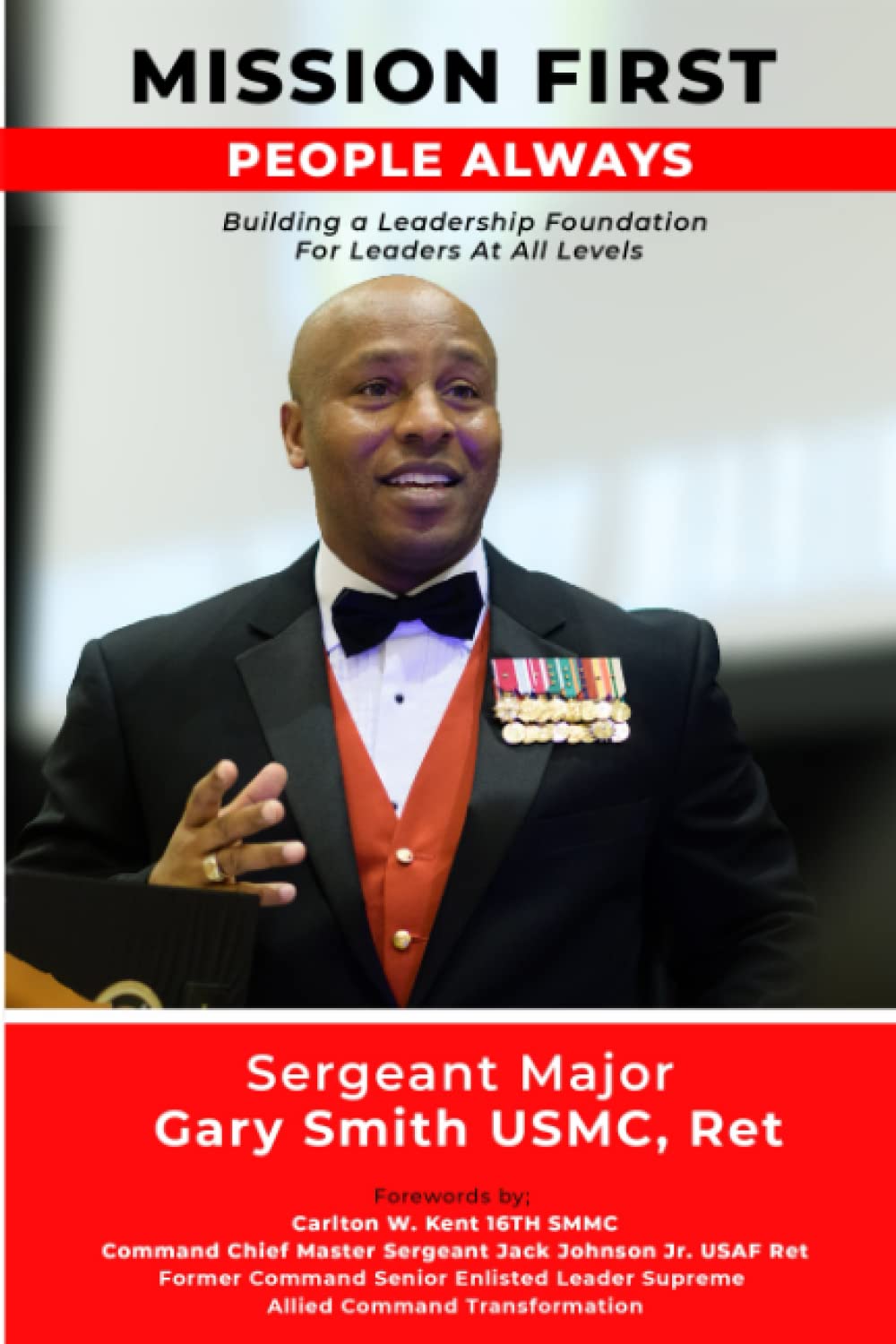 Amazon.com: MISSION FIRST, PEOPLE ALWAYS: 9798985070002: Smith, Gary: Books