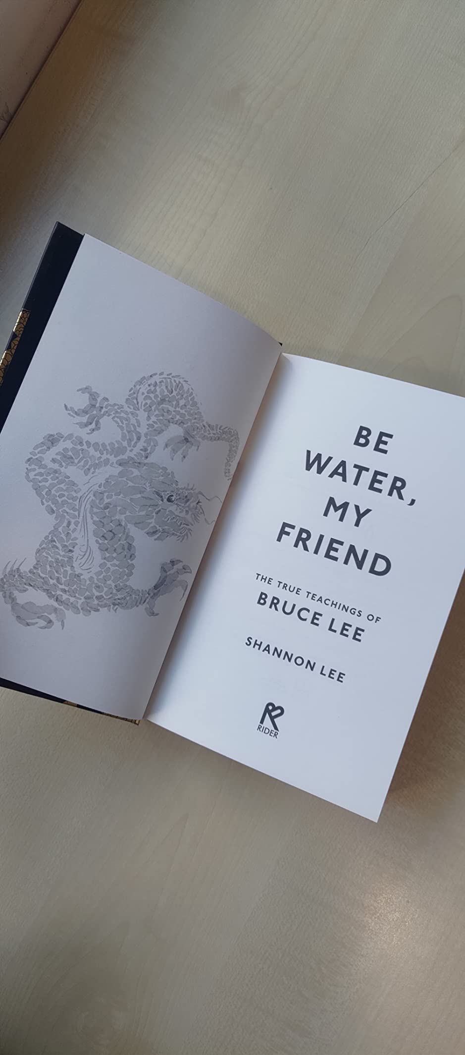 Be Water, My Friend: The True Teachings of Bruce Lee eBook : Lee ...