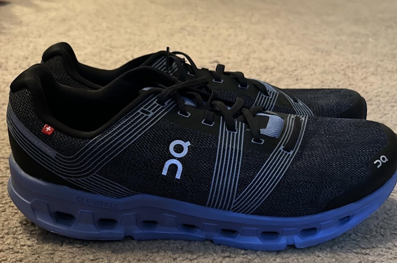Amazon.com | On Men's Cloudgo Sneakers | Road Running