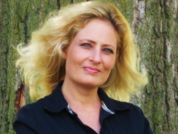 Amazon.com: Erika Celeste: books, biography, latest update