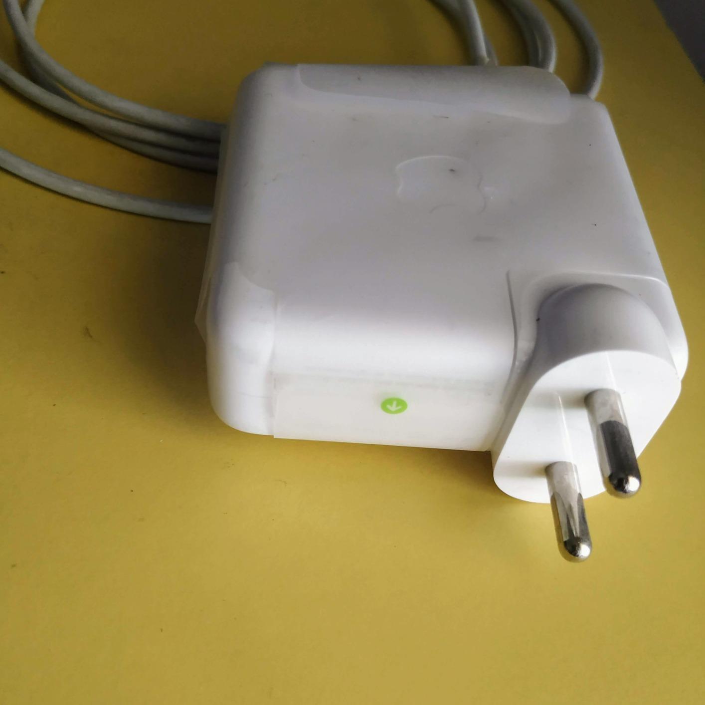 Apple 61W USB-C Power Adapter - Buy Apple 61W USB-C Power Adapter ...
