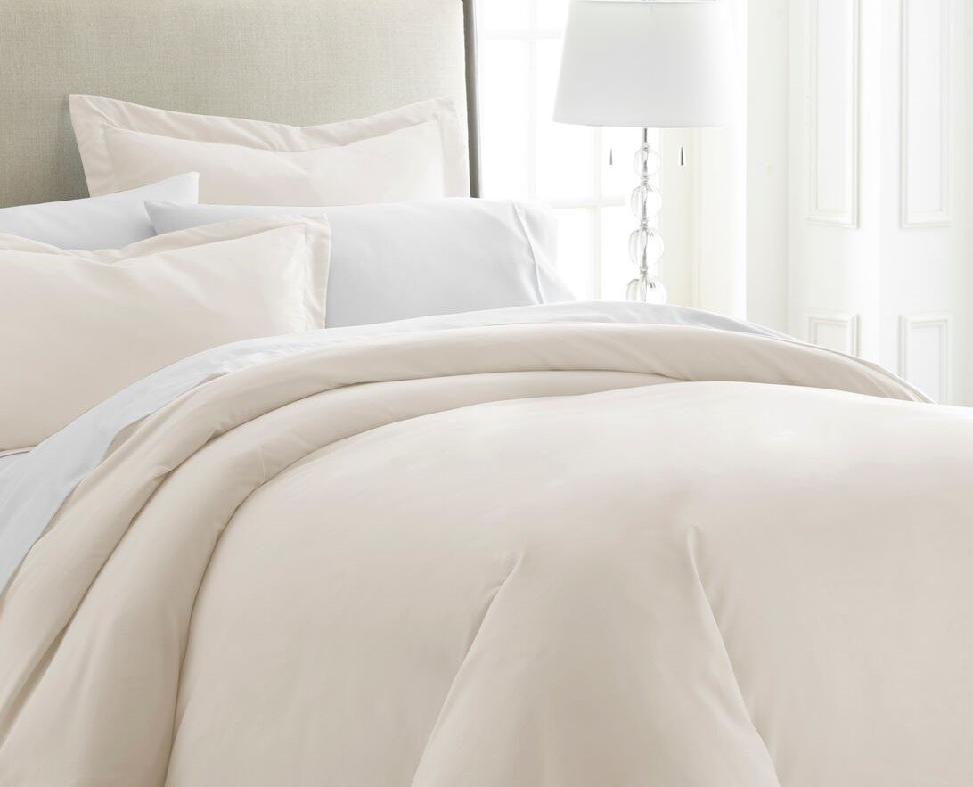 Amazon.com: IENJOY HOME IEH King-Ivory Duvet Cover Set, IEH-Duvet-King ...