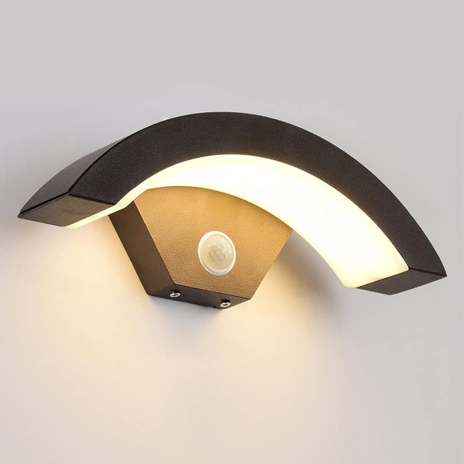 Modern Outdoor Wall Light with Dusk to Dawn Sensor - Energy-Efficient ...