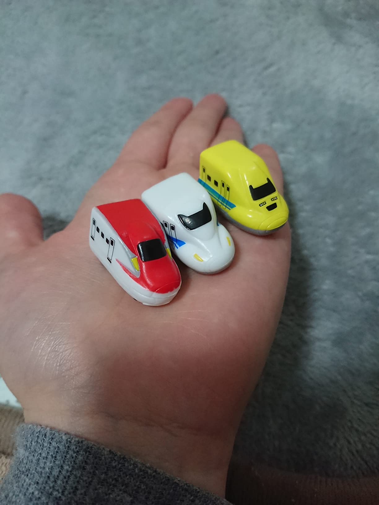 Amazon.co.jp: 立誠社(Risseisha) 新幹線入浴剤 トレたま SANT806438 : ビューティー