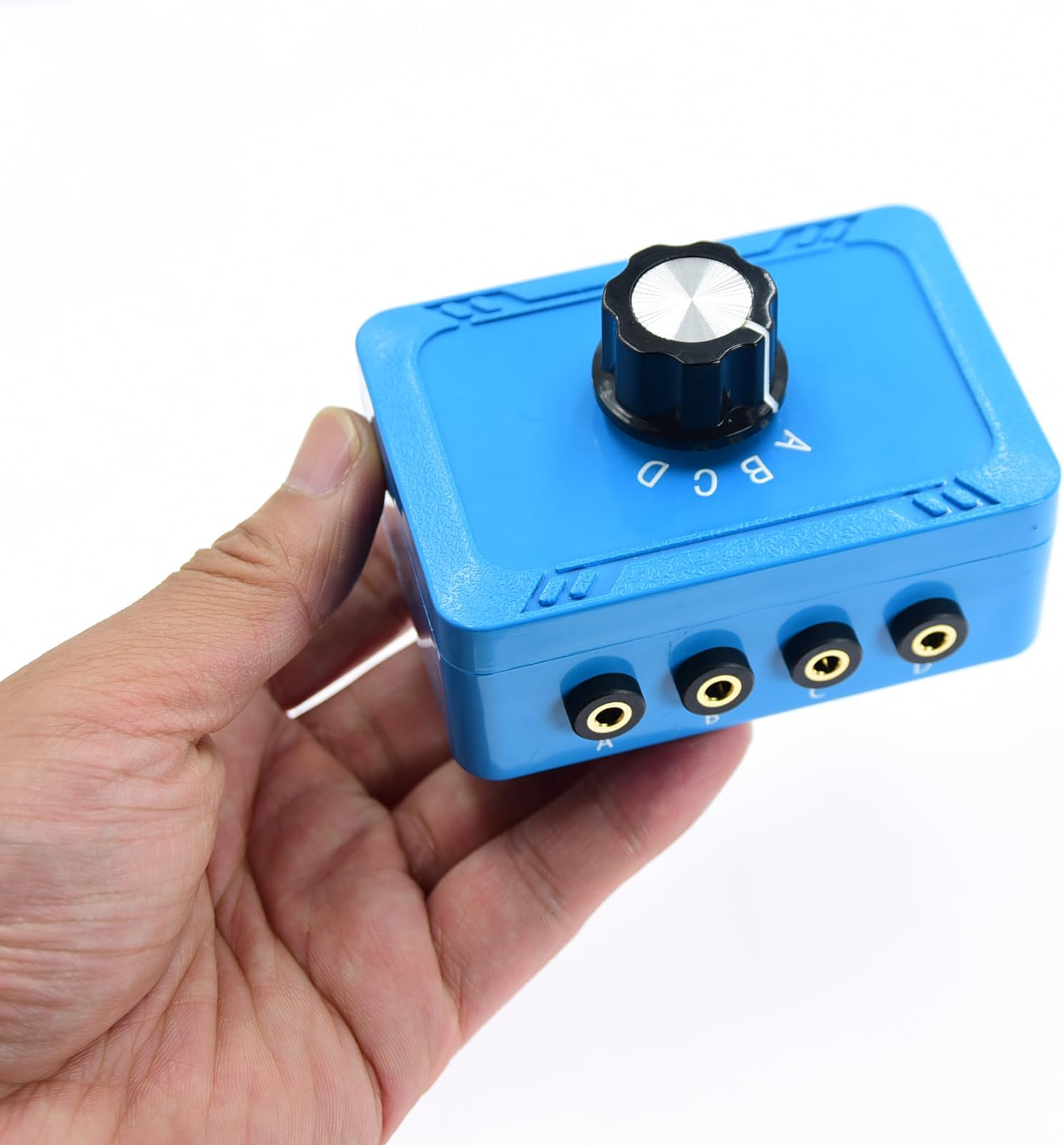 Amazon.com: No External Power No Noise 4 Way 1 in 4 Out or 4 in 1 Out ...