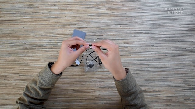 Unboxing JBL C50HI Wired in Ear Earphones with Mic