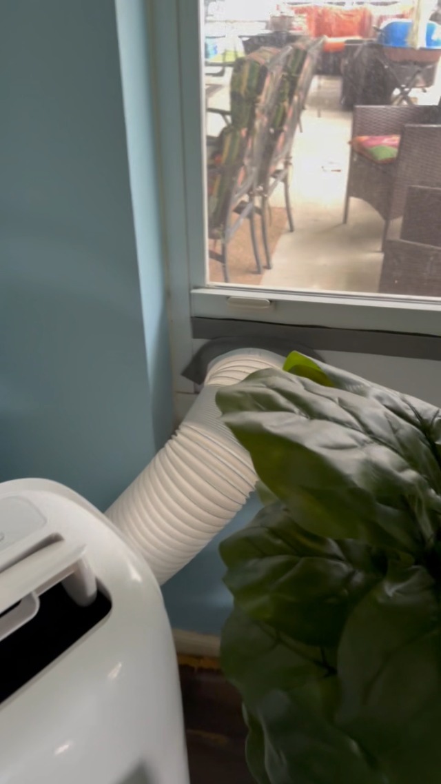 Watch Honest Review Of Toshiba Portable Air Conditioner on Amazon Live