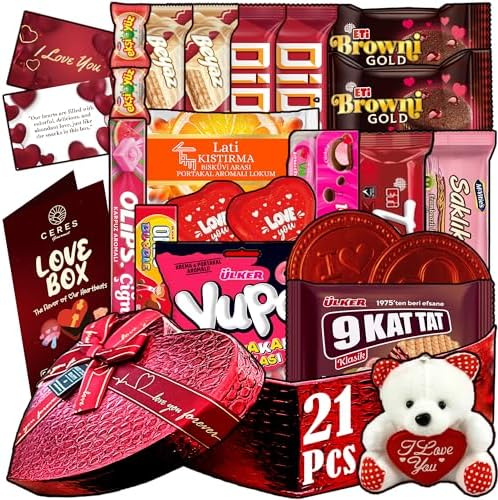 Amazon.com : Heart Shaped International Snack Box 21 Pcs, Exotic Snack ...