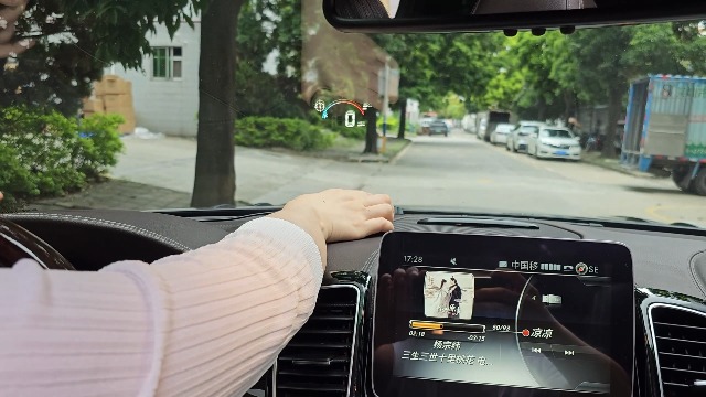 Watch M22 car gps speedometer head up display windshield projection on ...