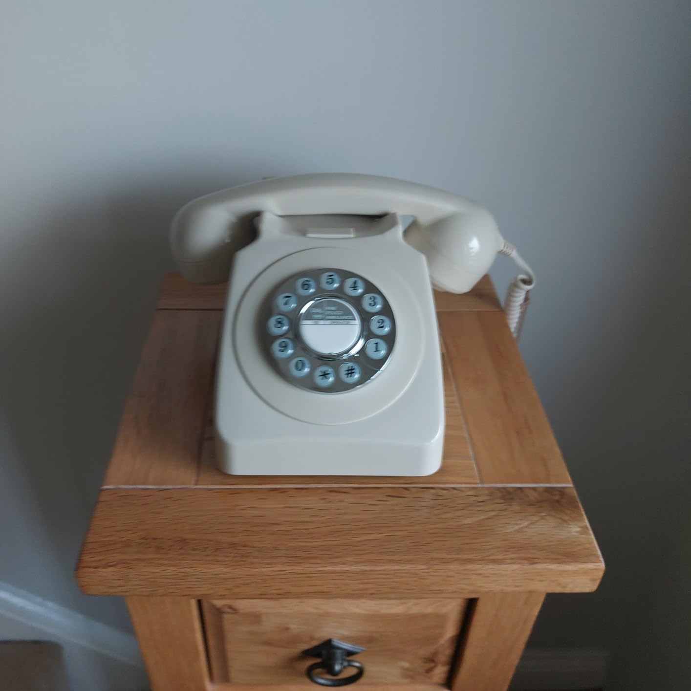 GPO 746 Push-Button Retro Landline Phone, Vintage Landline Telephone ...