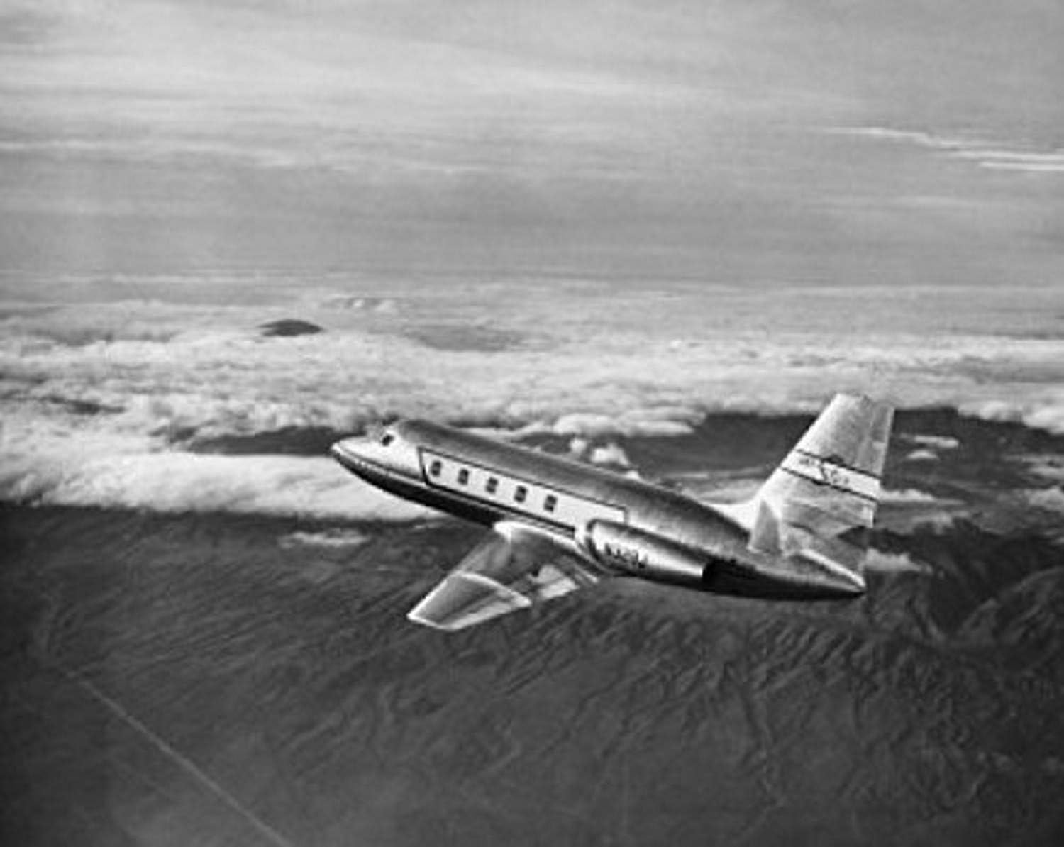 Amazon.com: Posterazzi SAL25527380LARGE High Angle View of an Aircraft ...