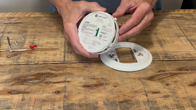 Watch How To INSTALL The First Alert Smoke Alarm on Amazon Live
