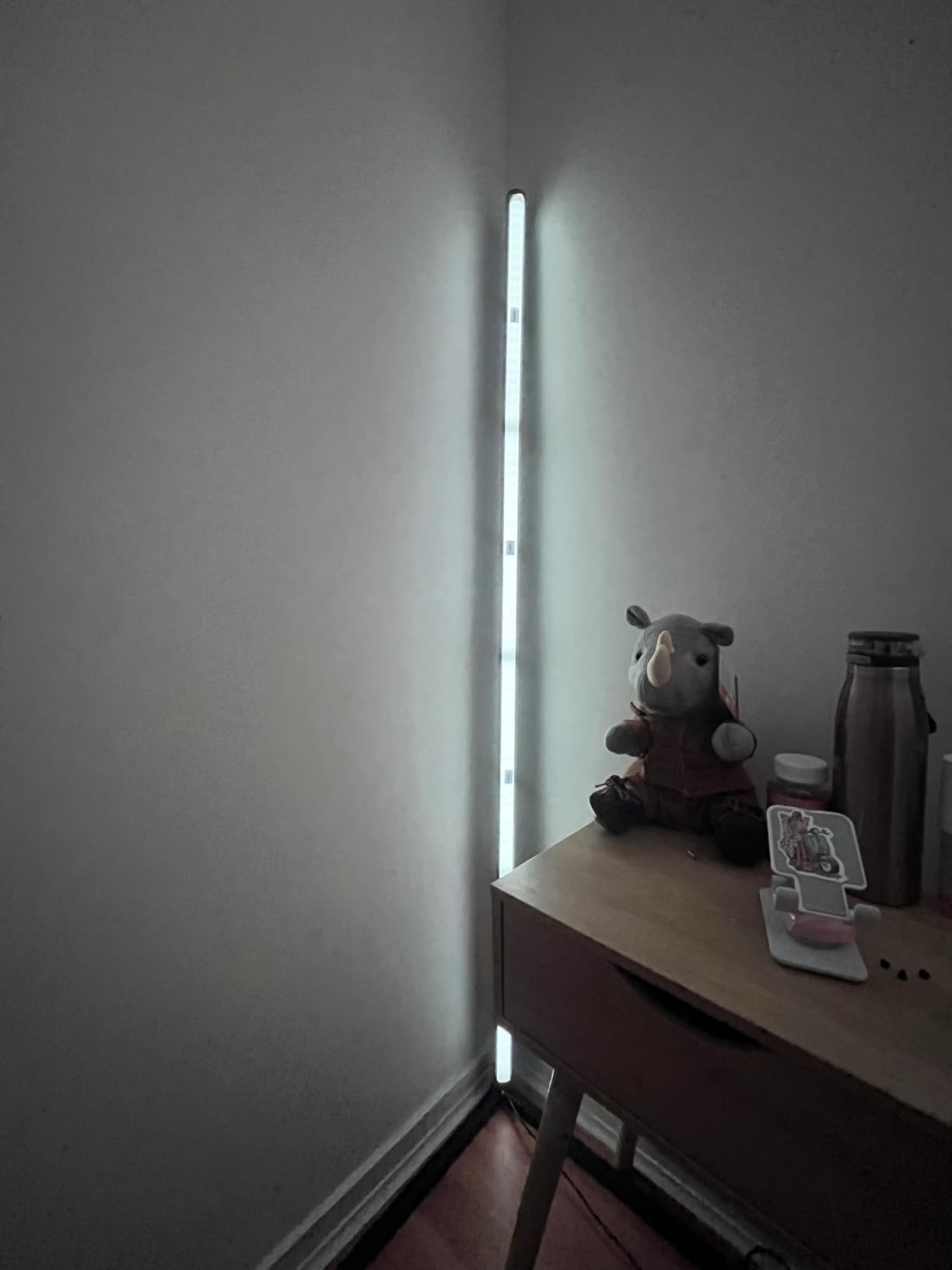 Modern Bright LED Corner Floor Lamp with Remote - Smart Bluetooth App ...