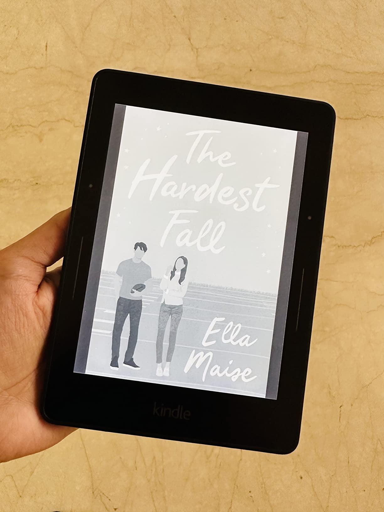 The Hardest Fall : Ella Maise: Amazon.in: Books