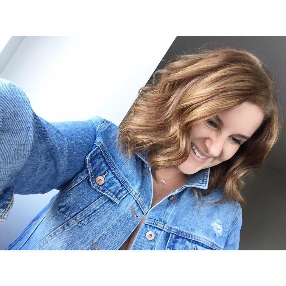 Amazon.com: Anne Jolin: books, biography, latest update