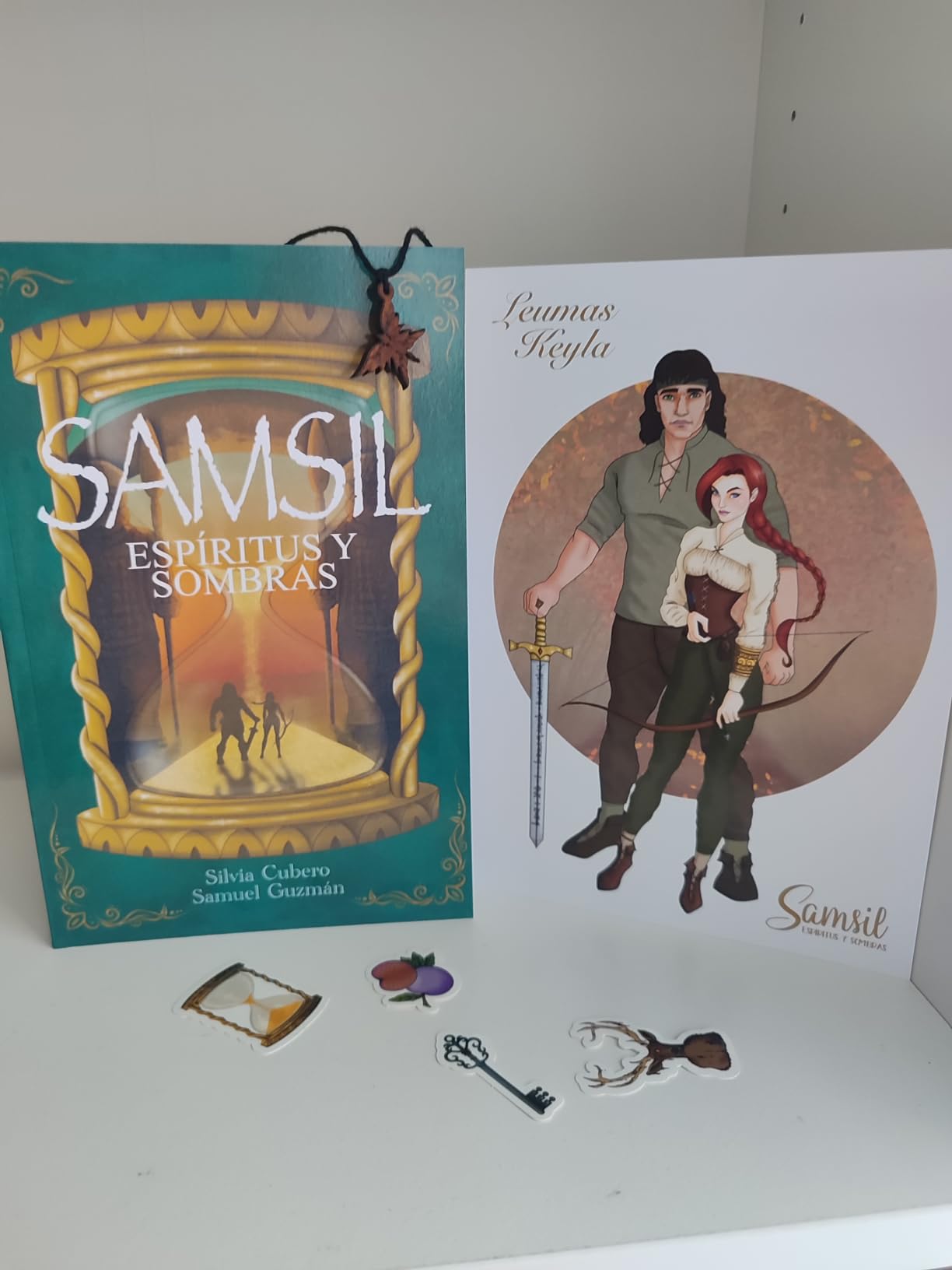 SAMSIL: ESPÍRITUS Y SOMBRAS : Cubero, Silvia, Guzmán, Samuel: Amazon.es ...