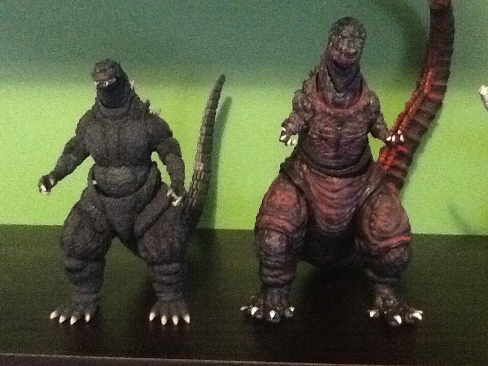 Amazon.com: S.H.MonsterArts Shin Godzilla (2016) : Toys & Games