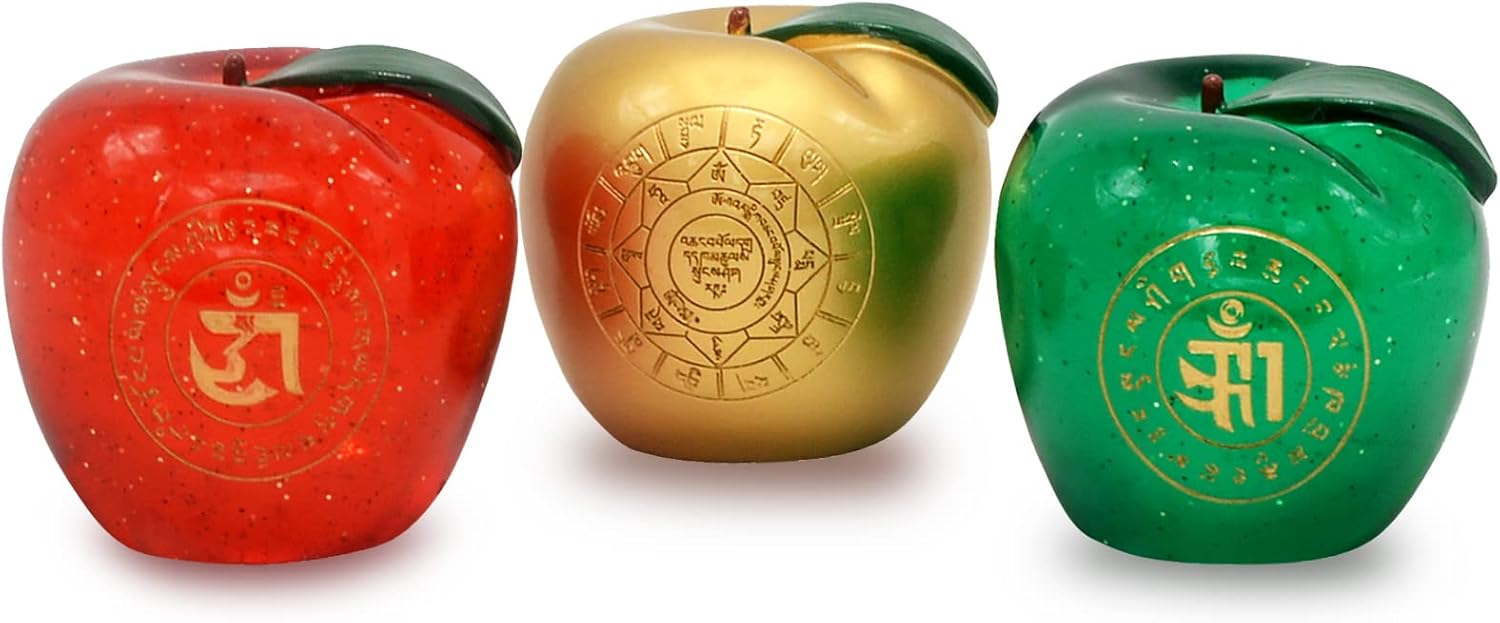 Amazon.com: fengshuisale Trinity of Apples Apple Figurines Collectibles ...