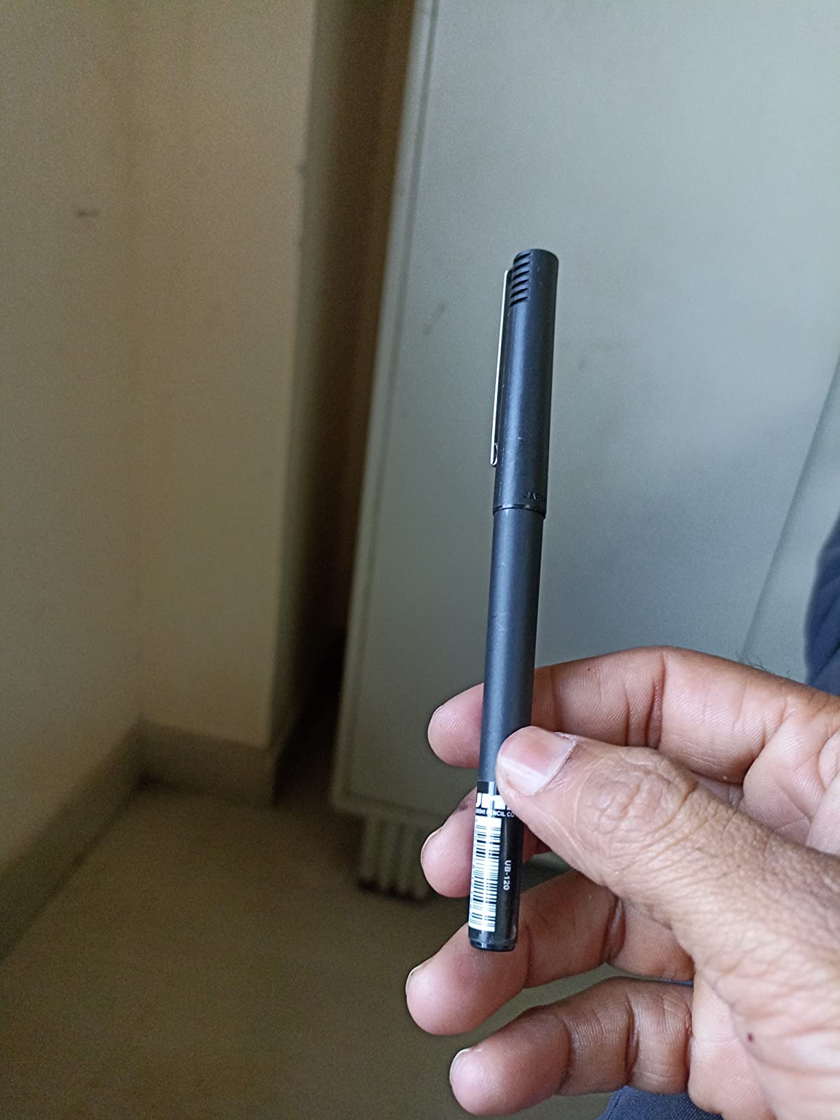 UNI-BALL Micro Roller Ball Pen Set - Pack of 6 (Black) : Amazon.in ...