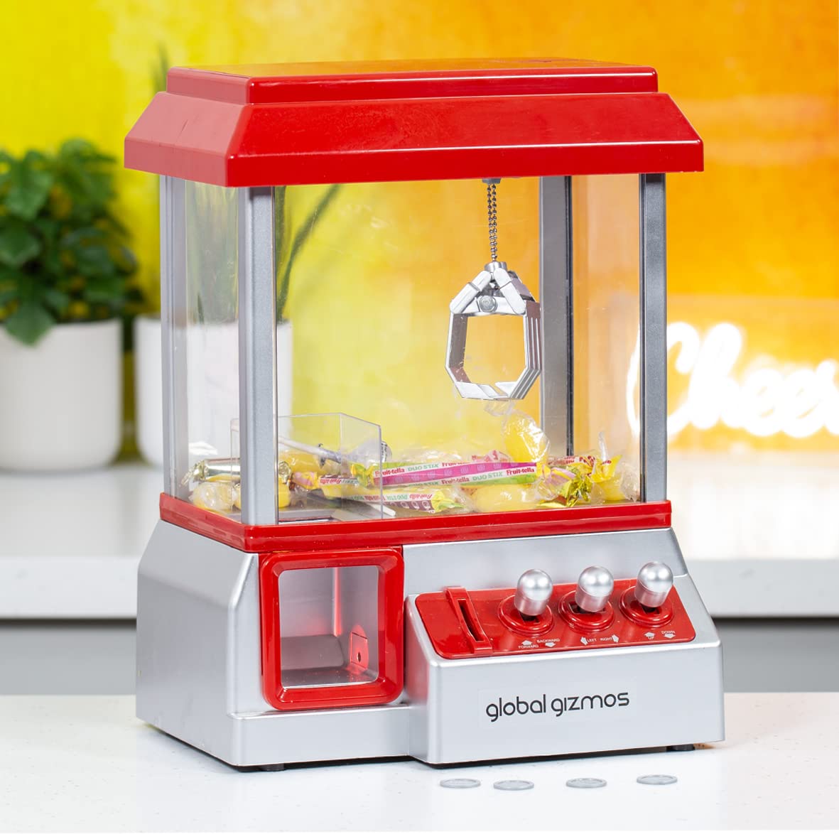 Buy Global Gizmos 50190 Candy Grabber Machine/Battery Operated Kids ...