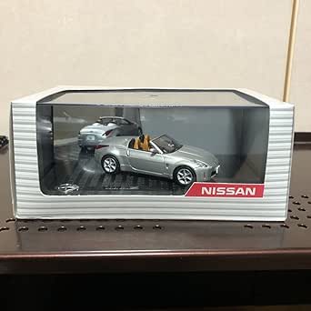 Amazon | 特注 1/43 日産 フェアレディZ ロードスター FAIRLADY Z33 ミニカー シルバーメタリック カラーサンプル モデルカー 車 NISSAN | ミニカー・ダイ ...