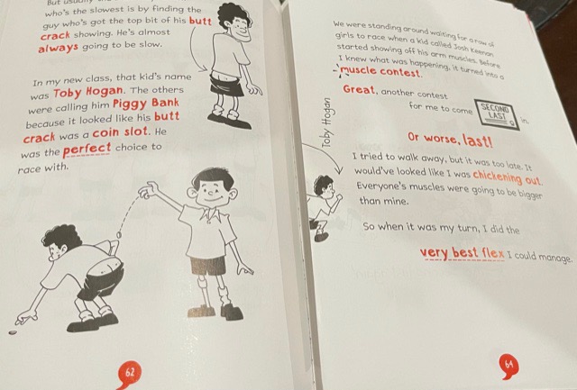 Amazon.com: WeirDo (WeirDo #1) (1): 9781338305586: Do, Anh: Books