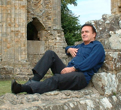 Amazon.com: Kenneth Humphreys: books, biography, latest update