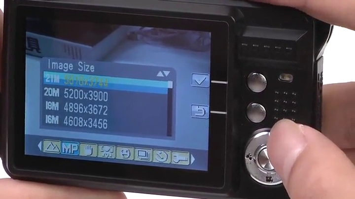 Watch AbergBest 21 Mega Pixels 2.7" LCD Rechargeable HD Digital Camera ...