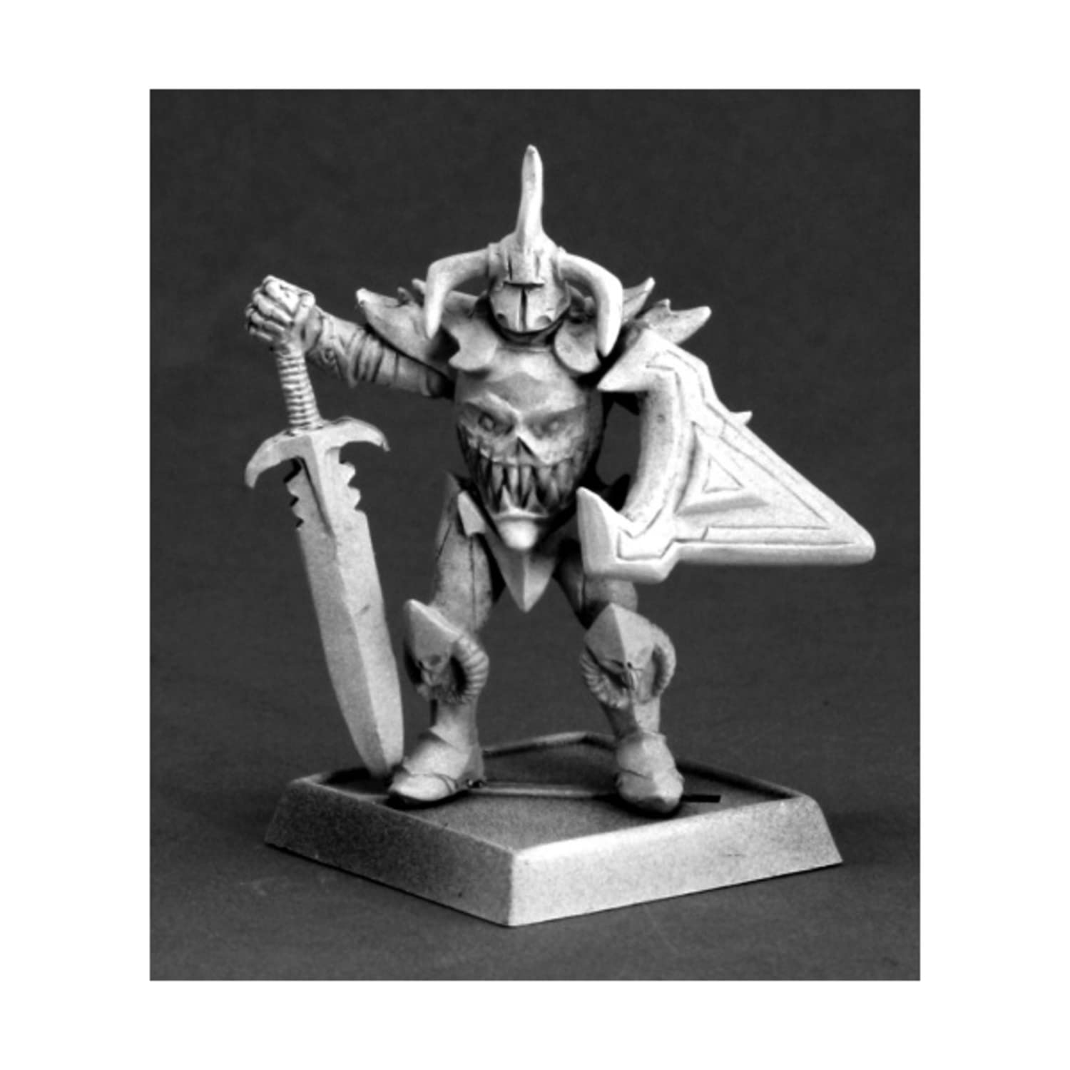 Amazon.com: Pathfinder Miniatures: Hellknight, Order of the Nail : Toys ...