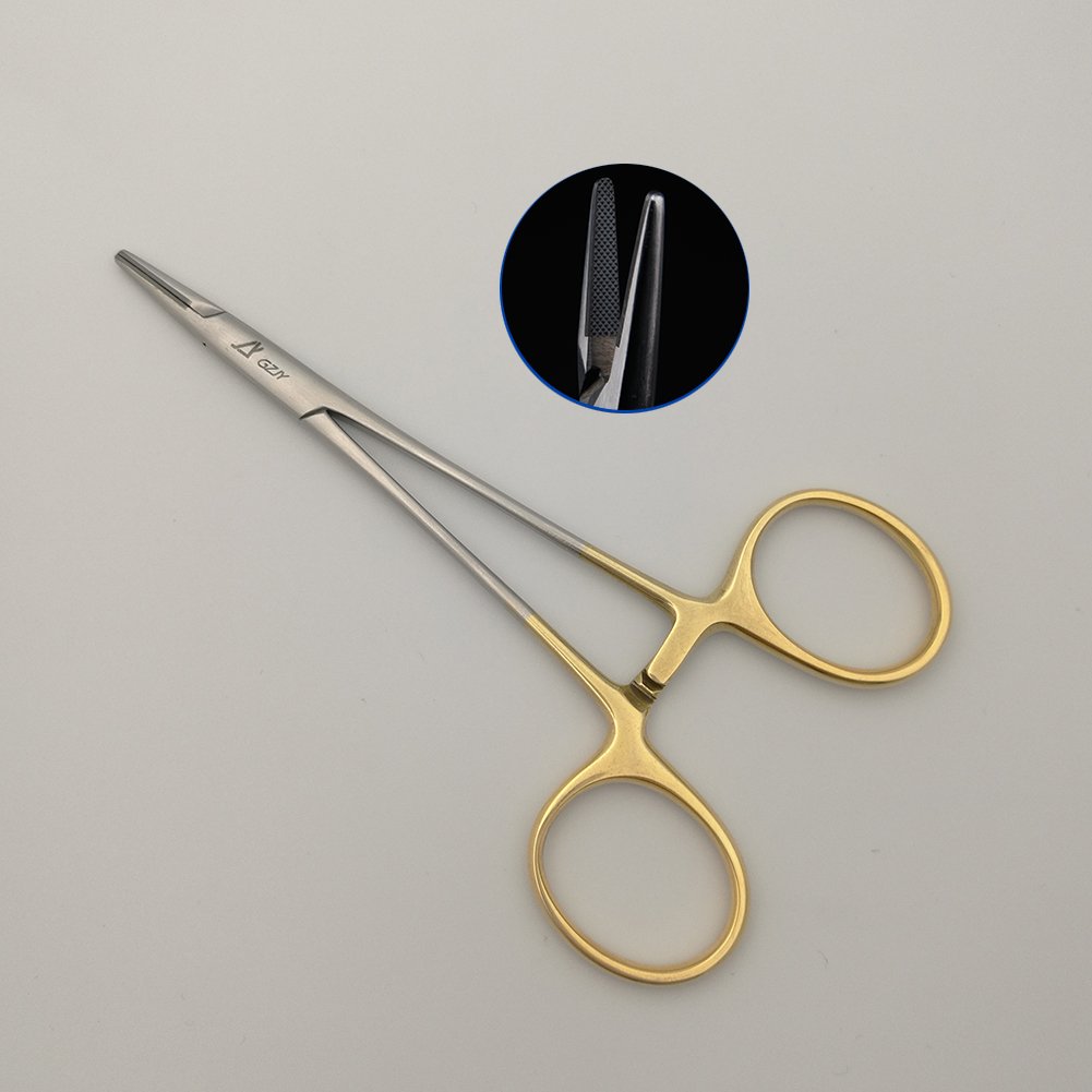 Surgical Needle Holder