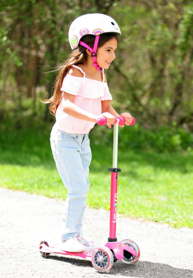 Micro Kickboard - Mini Deluxe 3-Wheeled, Lean-to-Steer, Swiss-Designed ...