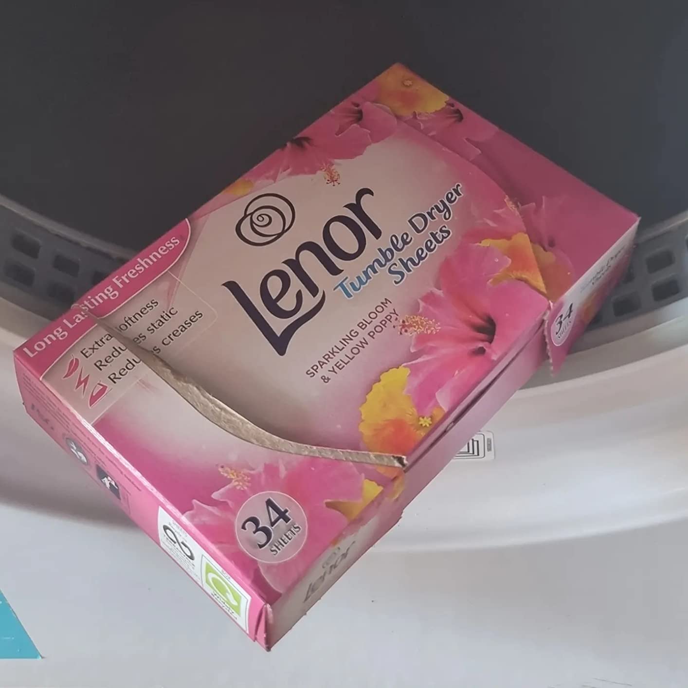 Lenor Tumble Dryer Sheets Sparkling 34's : Amazon.co.uk: Grocery
