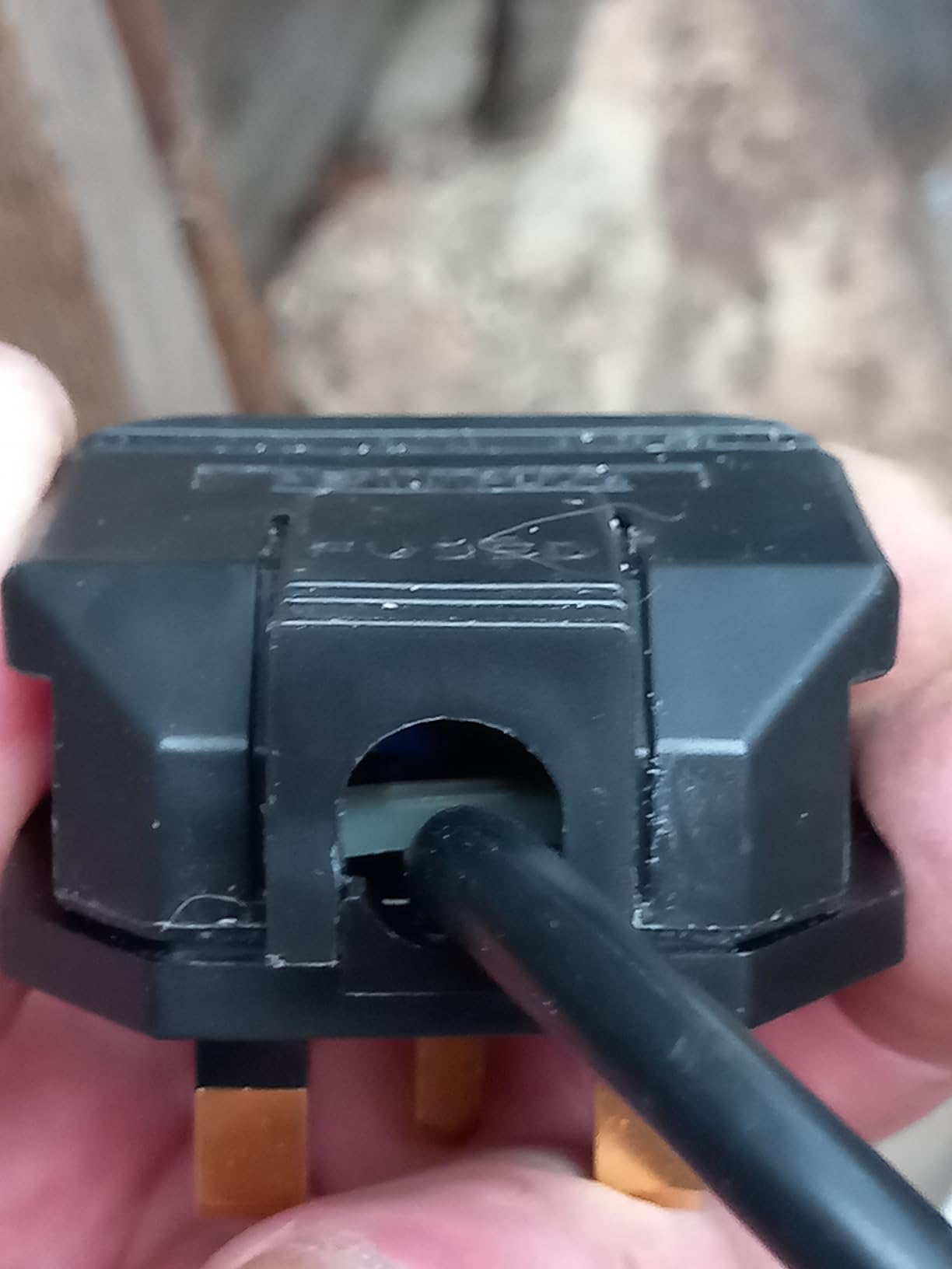 INSTOCK Permaplug Rubber Plugs 3-Pin 13A Black Pack of 10 : Amazon.co ...