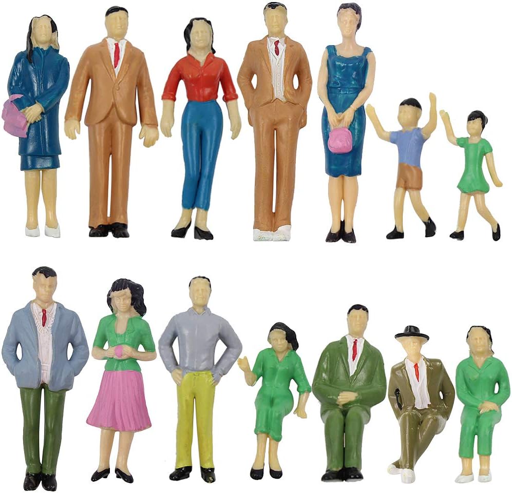 Amazon.com: XIPEGPA People Figurines Mini Trains Architectural 1:25 ...