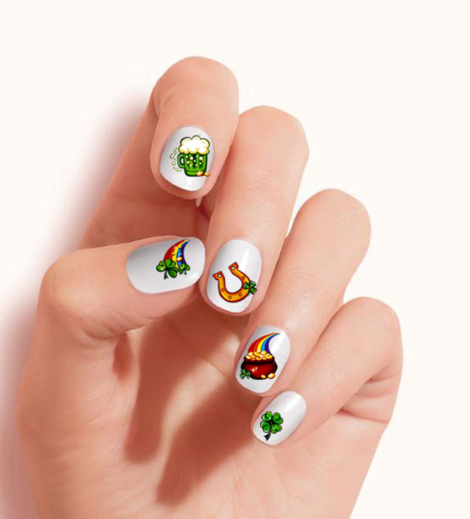 Horseshoe Nail Art Designs