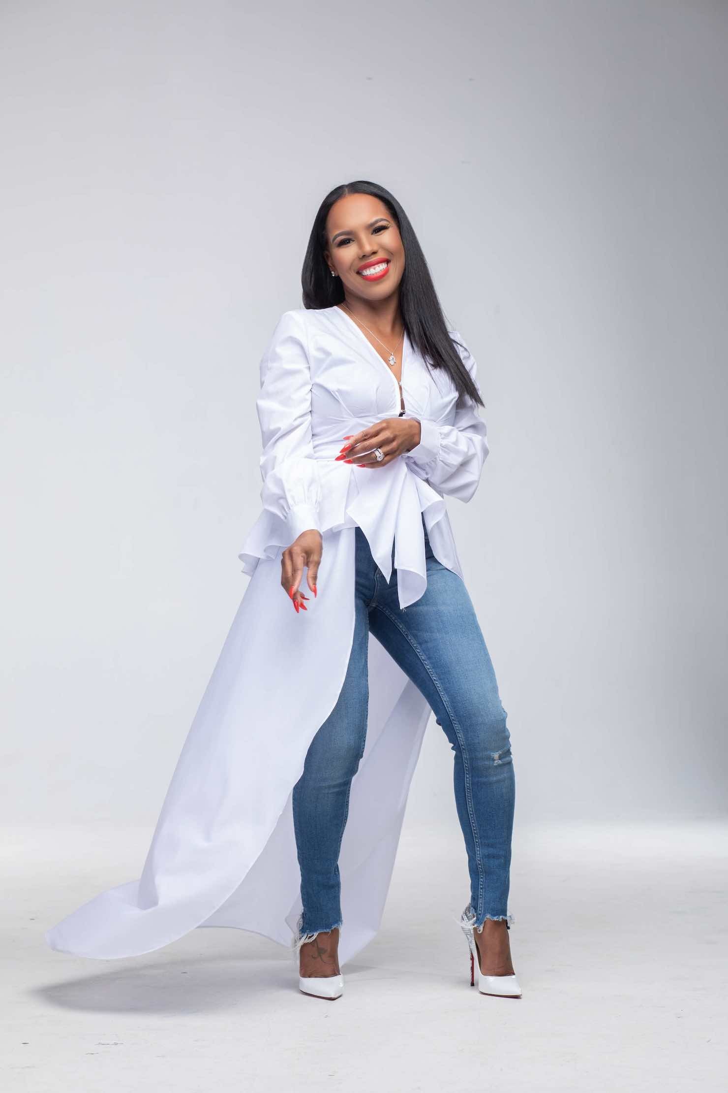 Amazon.com: Kelli Ferrell: books, biography, latest update