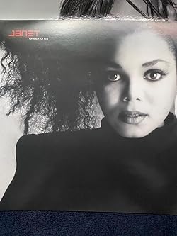 Lisa Deangelo's Instagram, Twitter & Facebook on IDCrawl