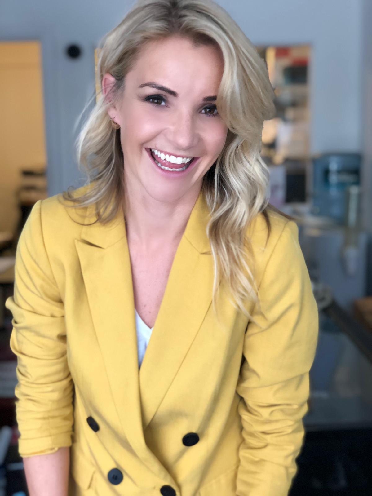 Amazon.co.uk: Helen Skelton: books, biography, latest update