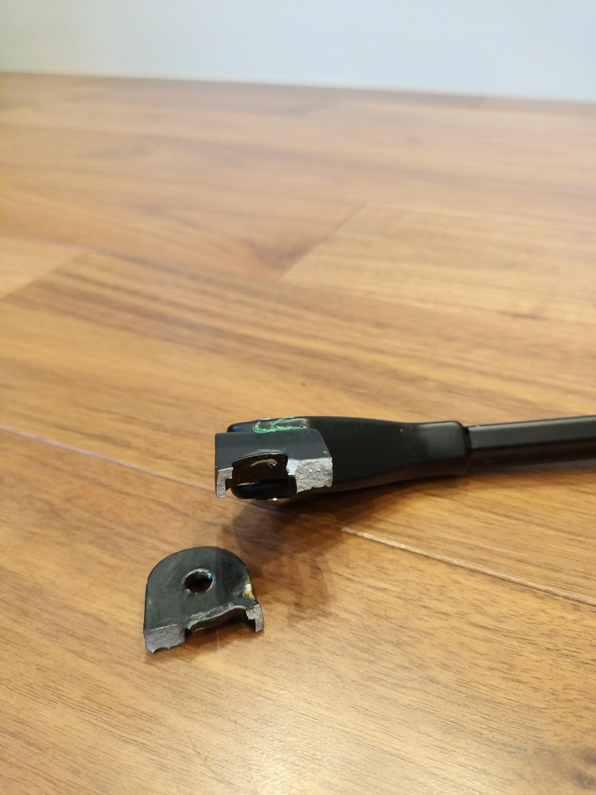 Amazon | geneX アジャスタブル サイドスタンド アジャスタブルサイドスタンド 自転車キックスタンド 自転車 24インチ〜700Cに適合 マウンテンバイク ロードバイク クロス ...